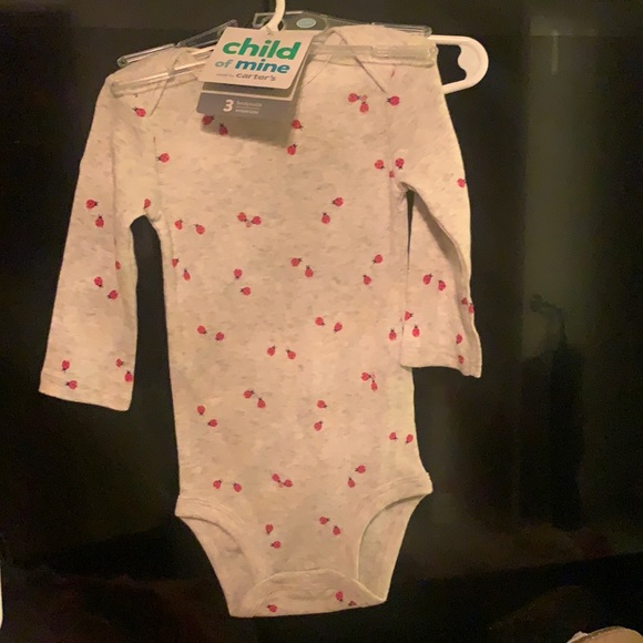 One Pieces | Onesis Set | Poshmark